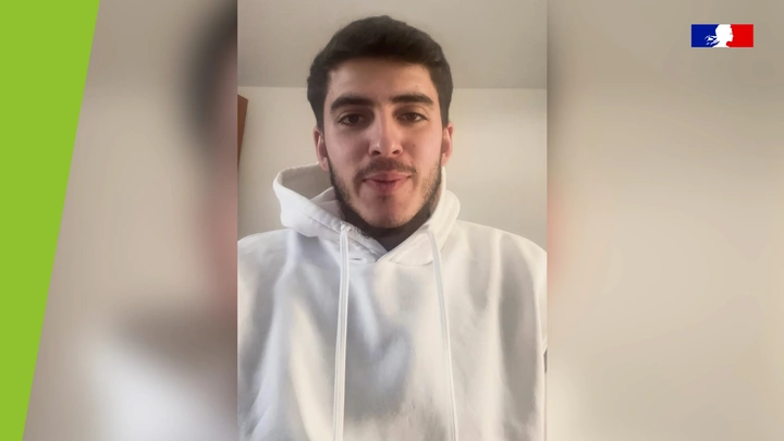 Le parcours de Thibault, vers les études de prof d'EPS - OnisepTV : l ...